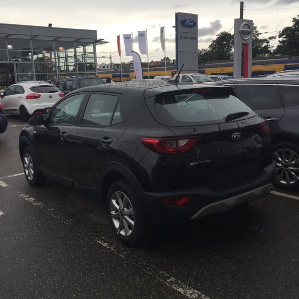 Rustman KIA - Nissan Dealer - Leidsevaartbuurt - 44 visitors