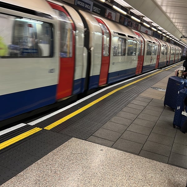 Hounslow Central London Underground Station - Hounslow, Greater London