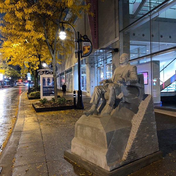 State Street - Plaza in State Street