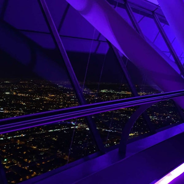 Sky Bridge, Kingdom Tower - Scenic Lookout in Riyadh Sky Bridge, Kingdom Tower - Scenic Lookout in Riyadh