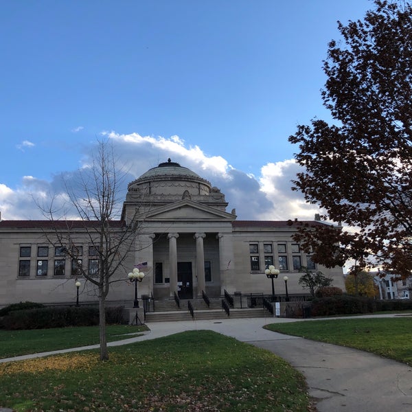 Library Park - Kenosha Central Business District - 1 tip from 142 visitors