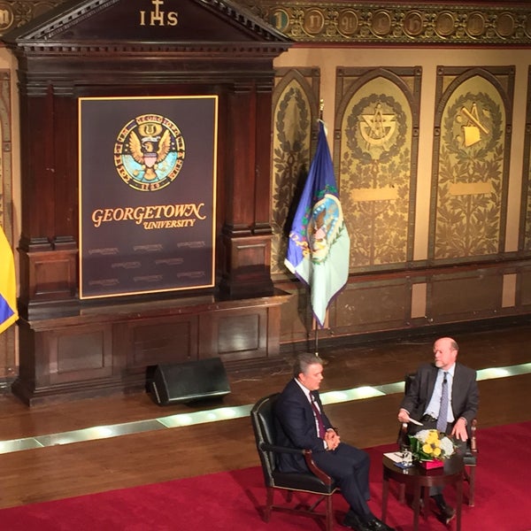 Gaston Hall - Georgetown - 5 tips