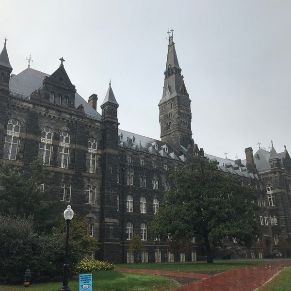 Healy Hall - College Academic Building in Washington