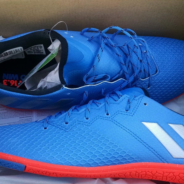 Modell's Sporting Goods - 6 tips from 807 visitors