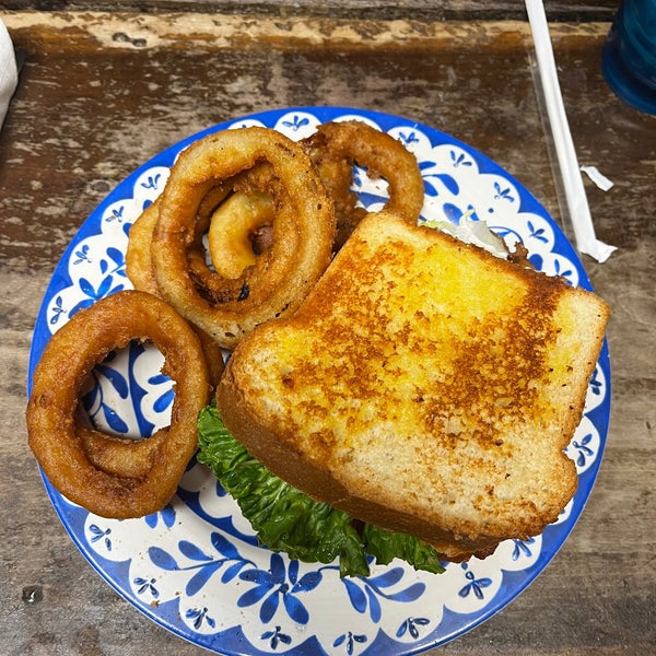 Marcy Jo's Mealhouse and Bakery - 8 tips