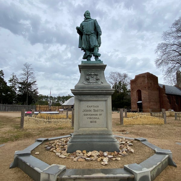 Captain John Smith Statue