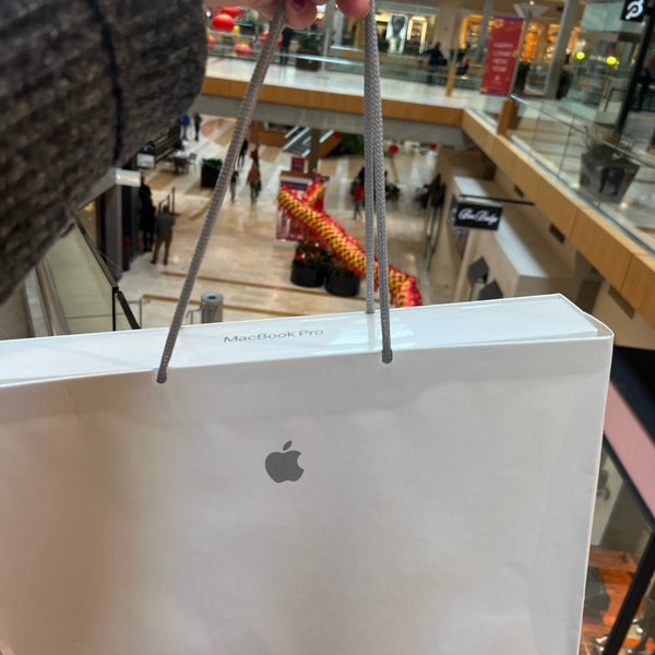 Apple Bellevue Square - Bellevue Square - 60 tips from 6353 visitors