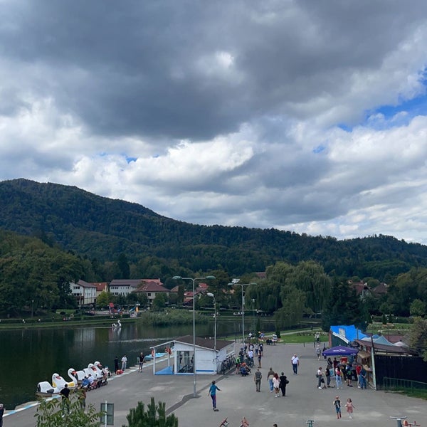Lacul Noua - 8 tips from 485 visitors