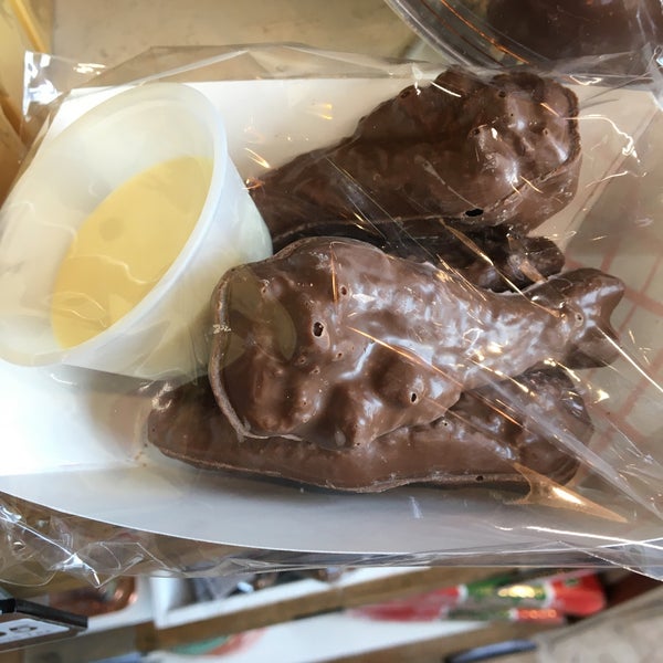 Platters Chocolate Factory - 1 tip from 160 visitors