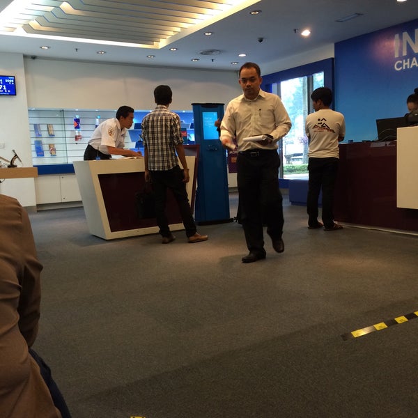 Celcom Blue Cube @ Menara PKNS, PJ, Selangor - Electronics Store