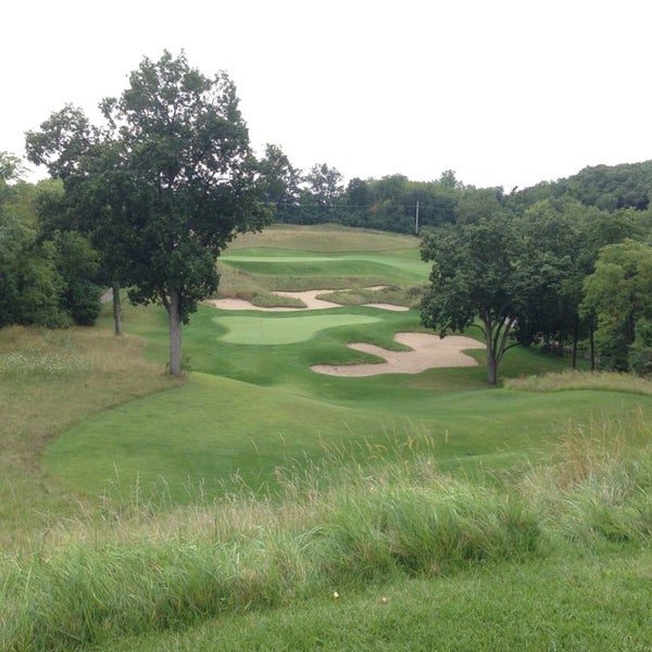 Hawks View Country Club - Golf Course in Lake Geneva