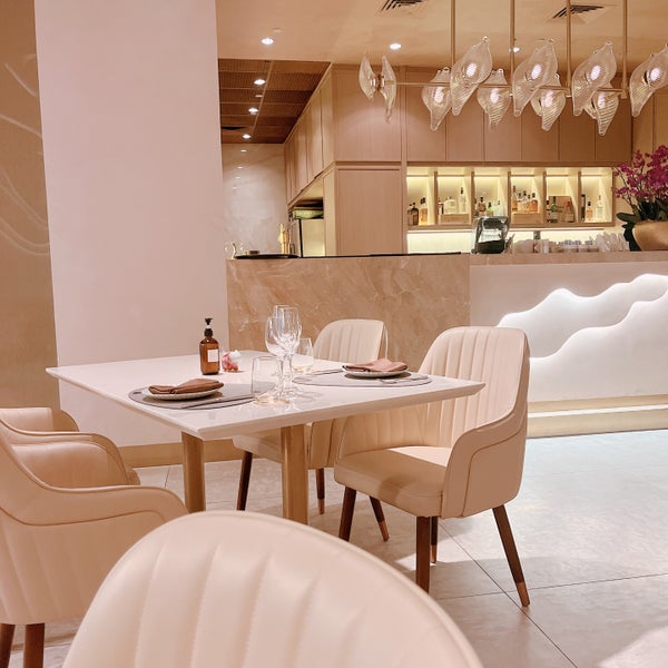 Path Restaurant - Restaurant in Financial District