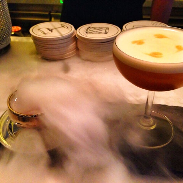 Vesper - Cocktail Bar