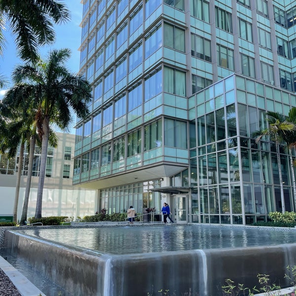 University of Miami Miller School of Medicine - Jackson Memorial ...