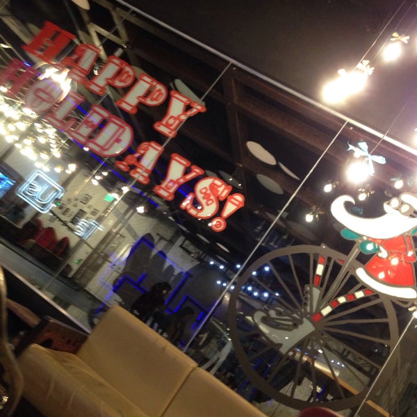 Chateau Ridiculous (TaskUs) - Office in Quezon City District 3