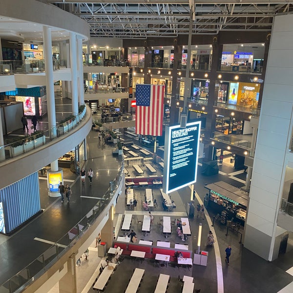 Inside The Pentagon Mini Mall