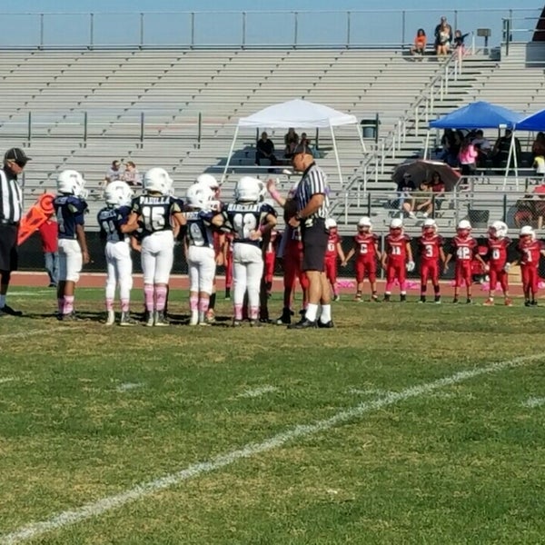 Oxnard High School - 3 tips from 292 visitors