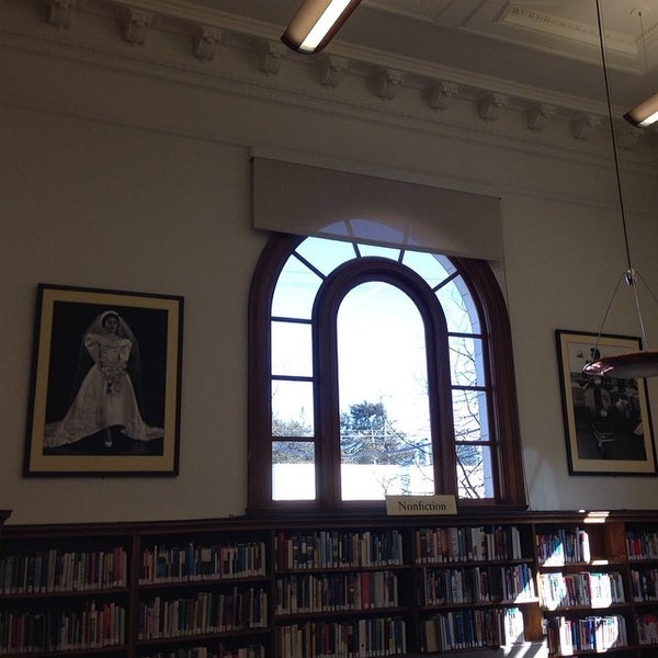 Photos at Sunset Branch Library - Library in San Francisco