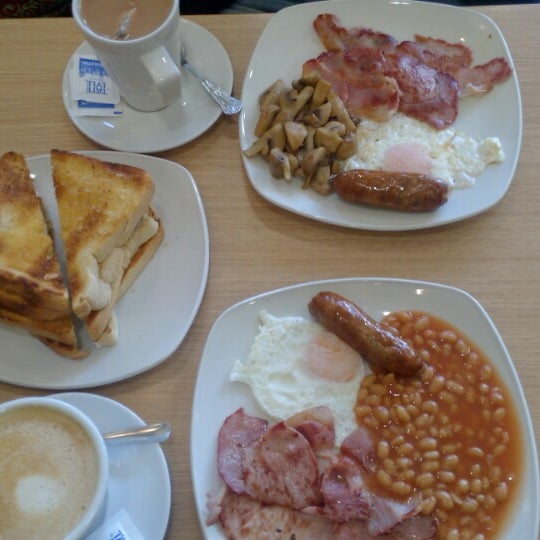 Olive Tree Cafe - Café in Bromley