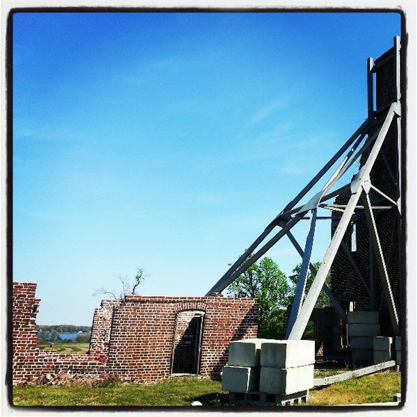 Photos at Smithsonian Environmental Research Center - 1 tip