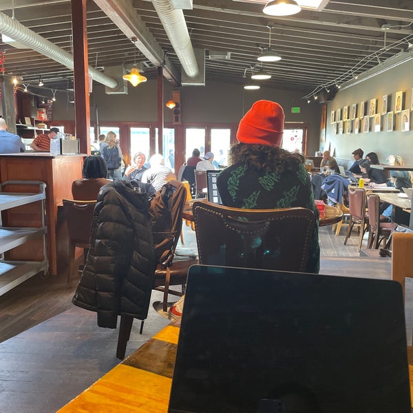 Cafe Solstice - Coffee Shop in University District