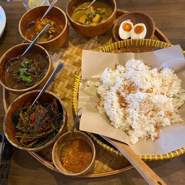 Nasi Talam - 1st floor, Impiana Jaya Complex, Kiulap