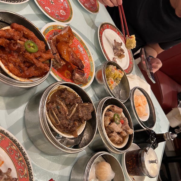 Lu Lu Seafood Restaurant - 36 tips