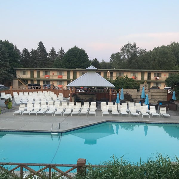 The Dunes Resort Pool - Douglas, MI