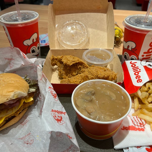Jollibee - Fast Food Restaurant in Macau