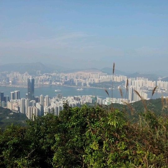 Mount Butler - Mountain in Mt Butler