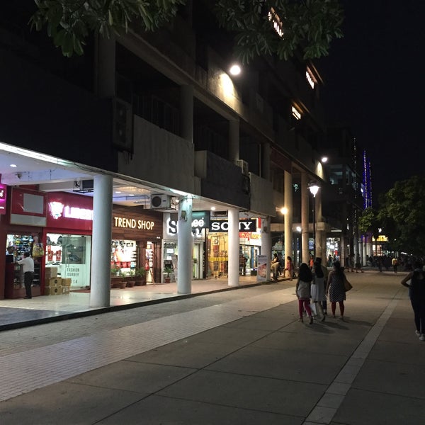 Sector 17 - Sector 17