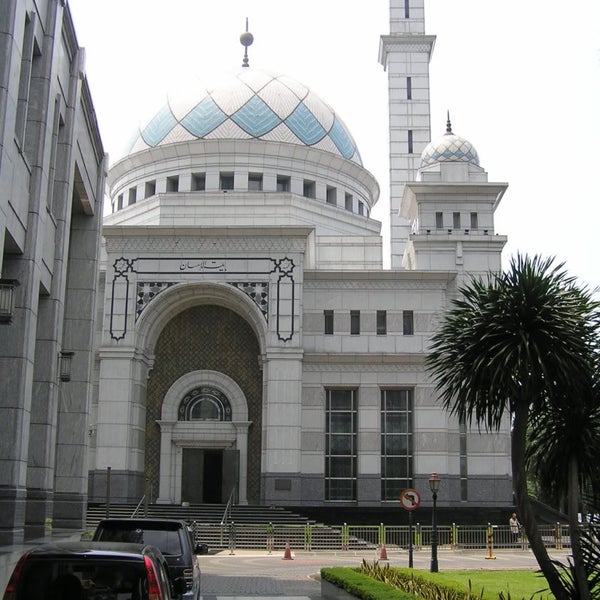 Gedung Radius Prawiro, Bank Indonesia jl,M.H Thamrin No.2 - Jakarta ...