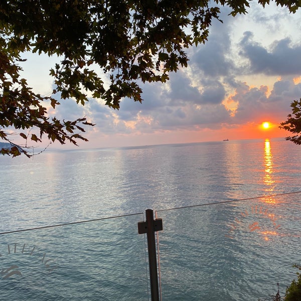 Photos at İnkum Terrace - 183 tips from 18284 visitors