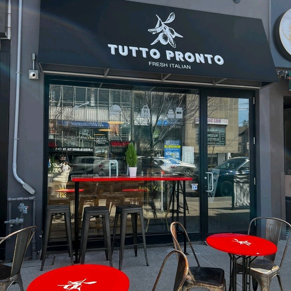 Tutto Pronto - 1718 Avenue Rd