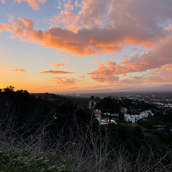 Wilacre Park - Betty B Dearing Trail