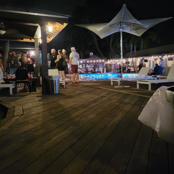 Osprey Tiki Bar and Grille - 3 tips
