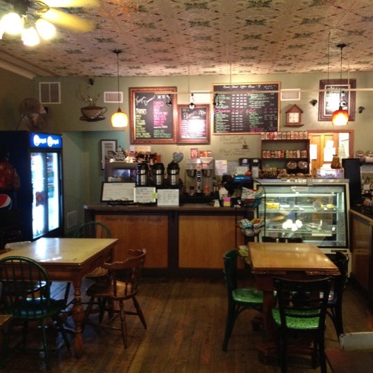 Bank Street Coffee House - 13 tips from 320 visitors