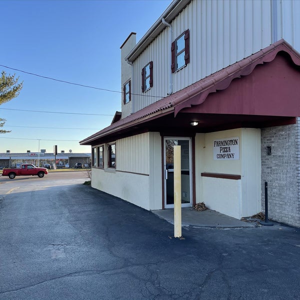 Farmington Pizza Co - Farmington, IL