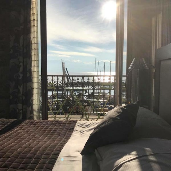 Lake view Hotel Le Rivage Lutry-Lausanne-Lavaux - Hotel in Lutry-Lausanne