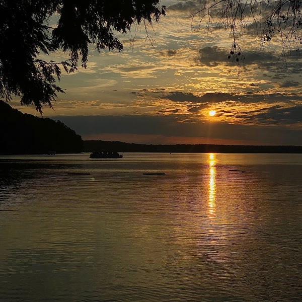 Manistique Lake - Lake in Curtis