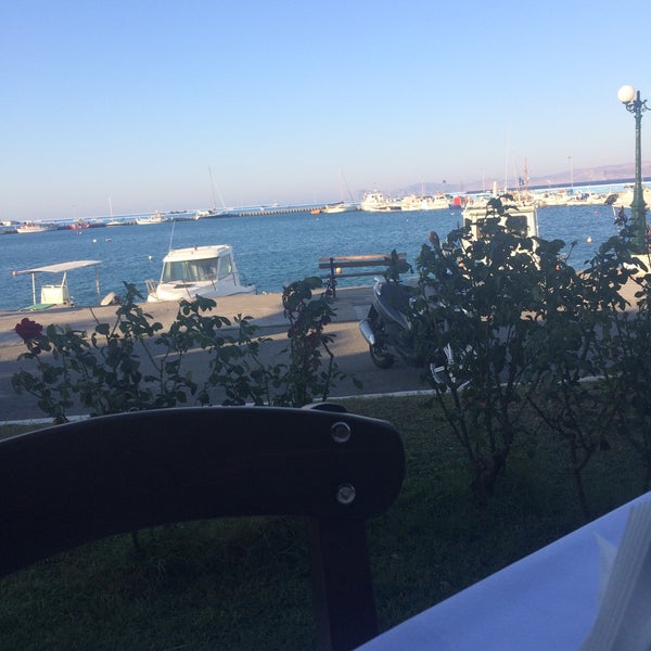 Κρητικο Σπιτι - Greek Restaurant