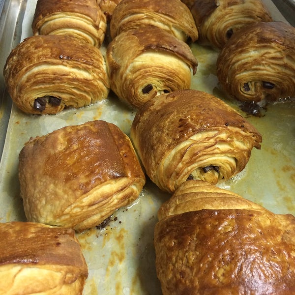 Julie's French Pastries - 4 tips