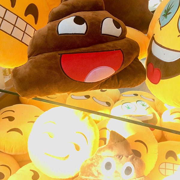 Photos at Broadway Commons - 358 N. Broadway Mall