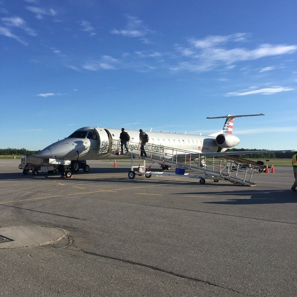 Region of Waterloo International Airport (YKF) - 21 tips from 1138 visitors