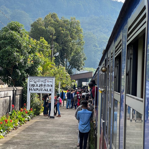 Haputale Railway Station - Rail Station in Haputale