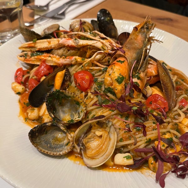 Italian Club Fish - 128 Bold St