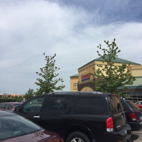 Photos at Costco - Brooklyn Park - Maple Grove - 11330 Fountains Dr