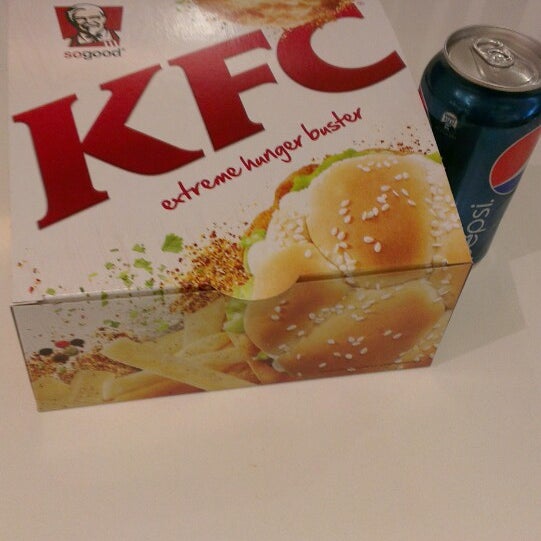 KFC - 345 Victoria Ave