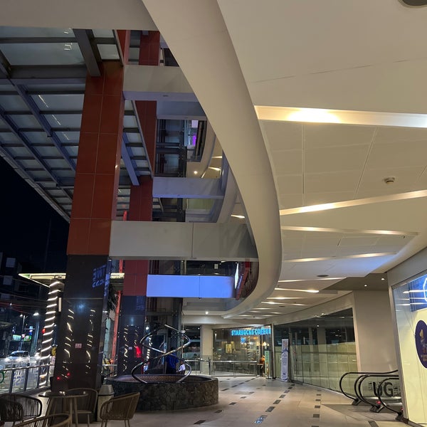 Hemady Square - Quezon City District 4 - Quezon City, Quezon City