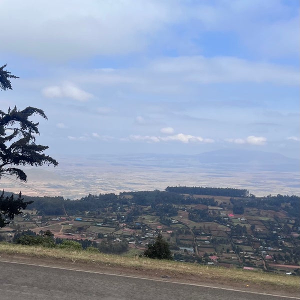 Great Rift Valley View Point - Scenic Lookout in Limuru